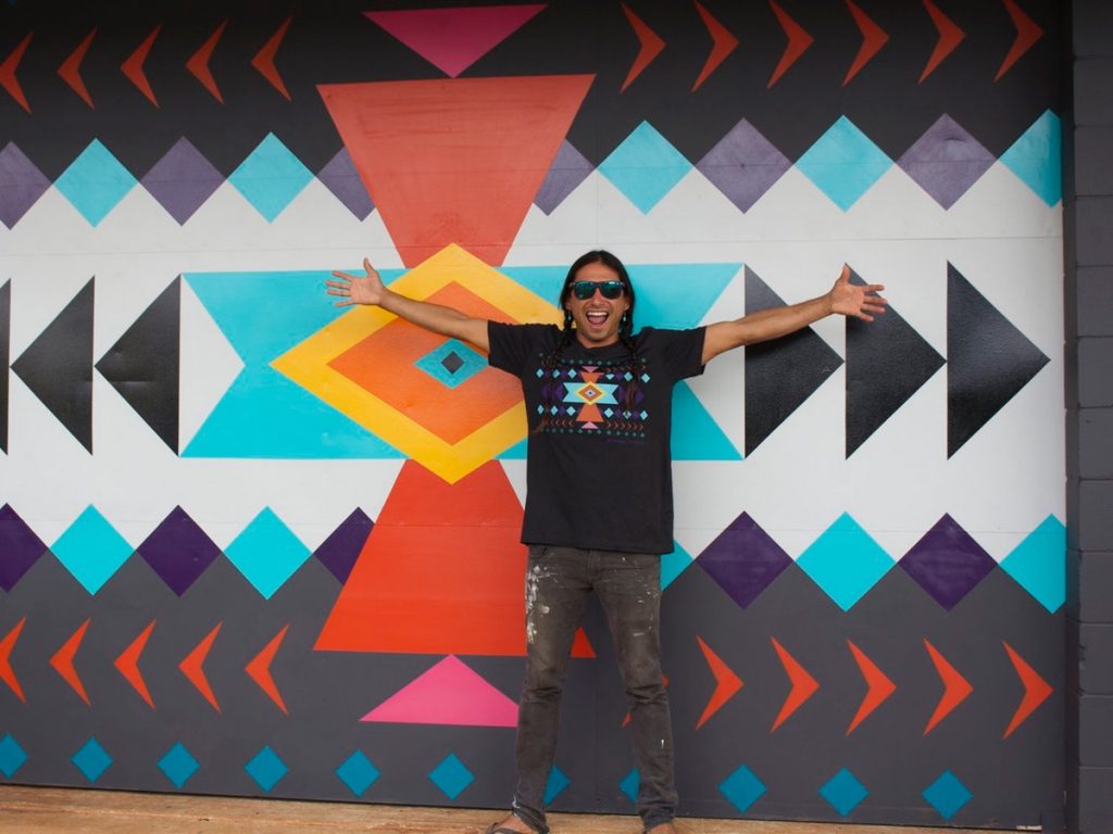 Lessons Learned: Apache Street Artist Paints in Paradise